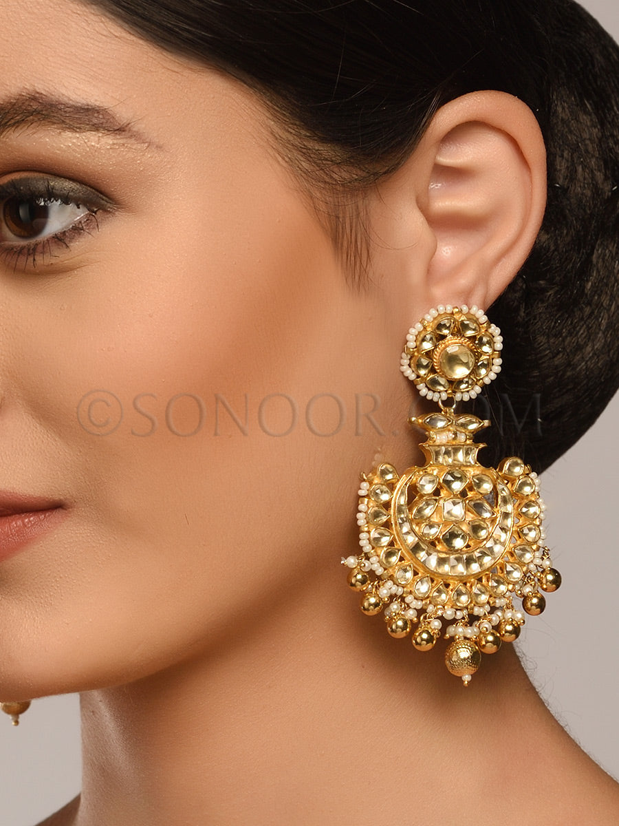 Buy Kundan Golden Drop Earrings Online from Sonoor Jewelry Concepts