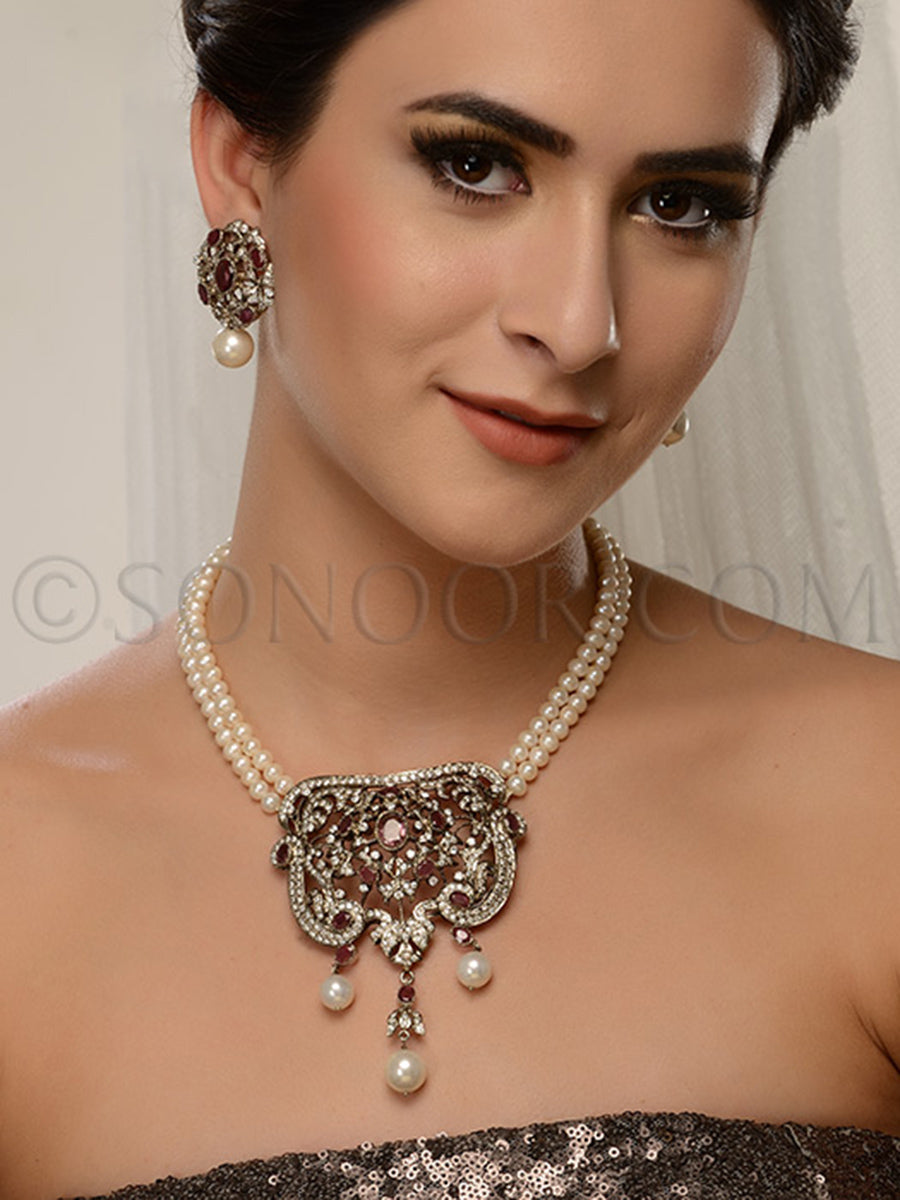 Ratima Victorian Ruby Pearl String Pendant Set – Sonoor